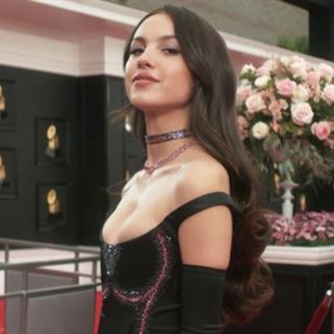 Olivia Rodrigo - Grammys 2022 E! Glambot Olivia Rodrigo - Grammys 2022 E! Glambot